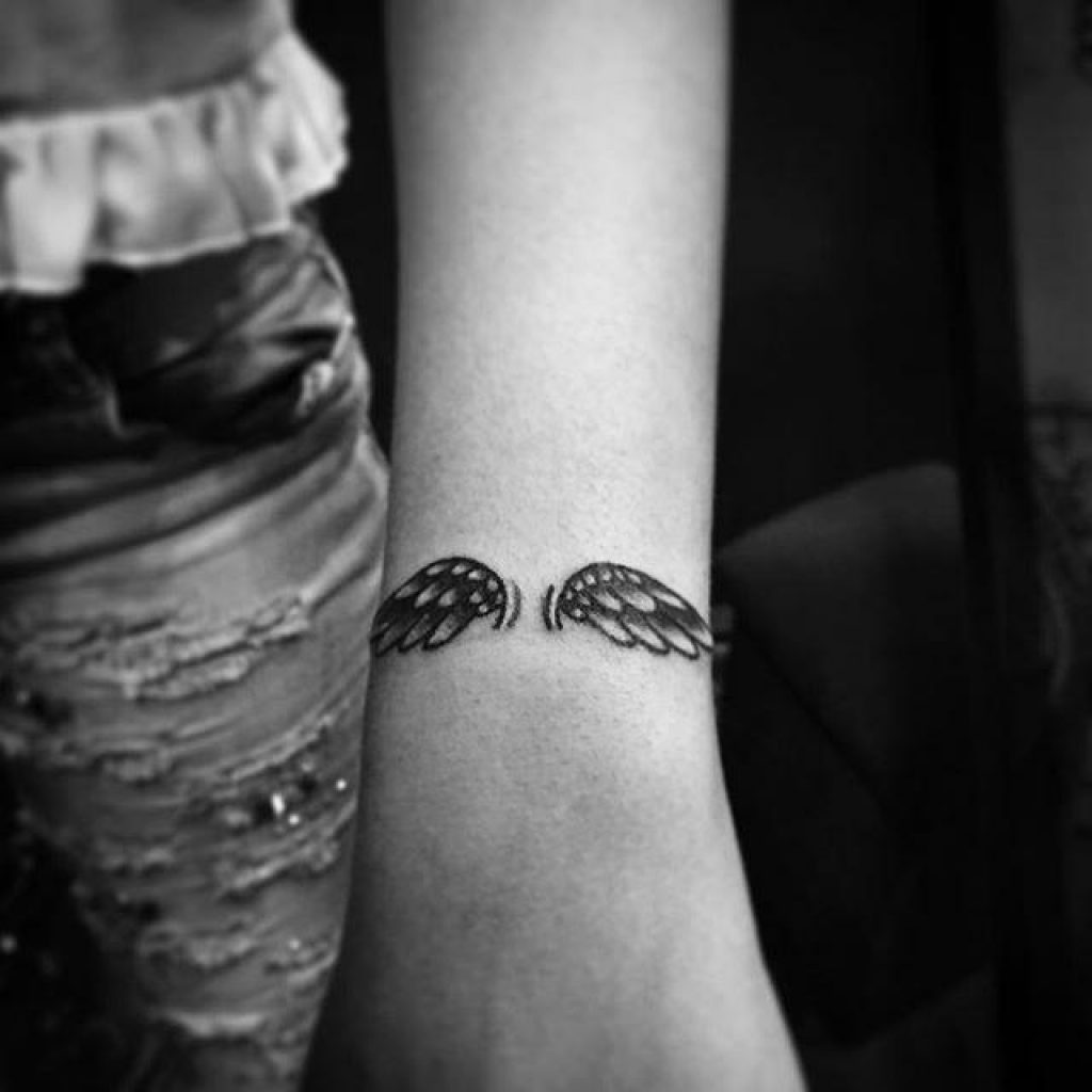 60 Tatuagens de Asas Impressionantes (Melhores fotos!)
