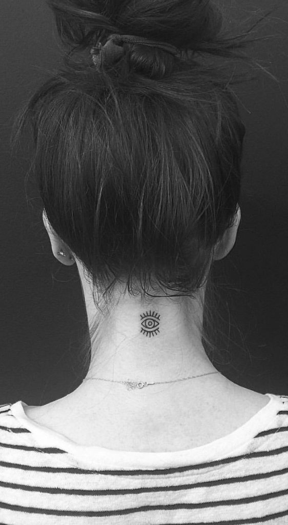 Tatuagem na nuca: símbolos, estilos e 60 fotos inspiradoras - Minha ...