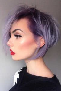 Cabelo roxo: tonalidades, cuidados, como pintar e 50 fotos